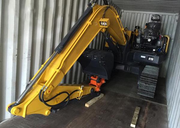 Easy Operation Mini Giant Excavator 13 TON For Building Digging