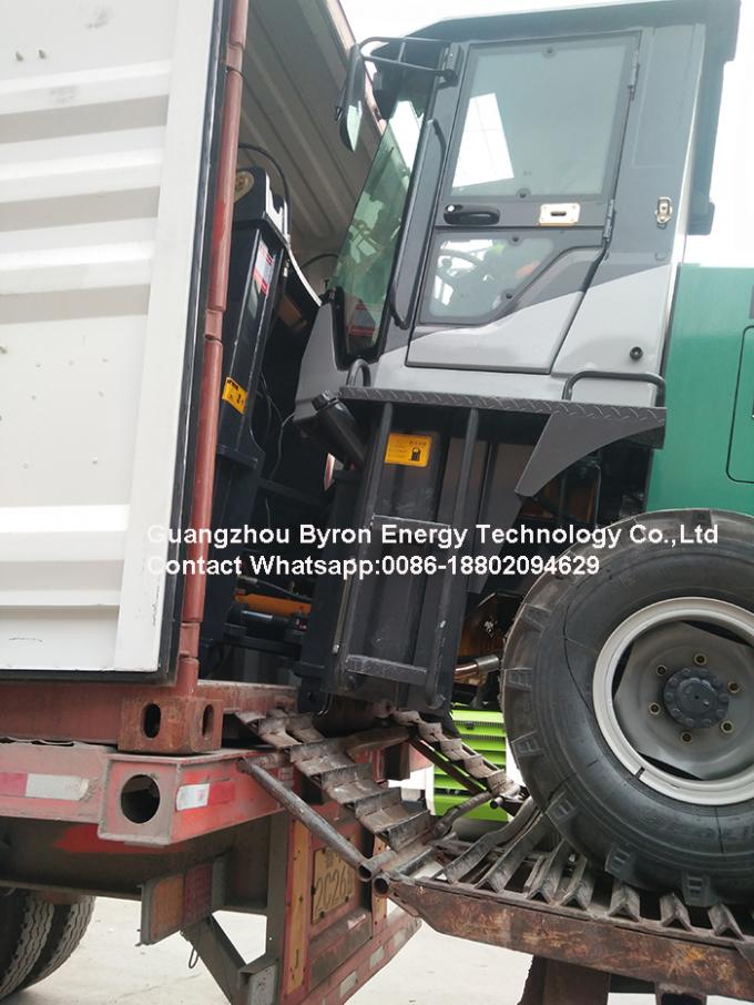 Green Front End Mini Wheel Loader With Quickhitach And Electric Floating